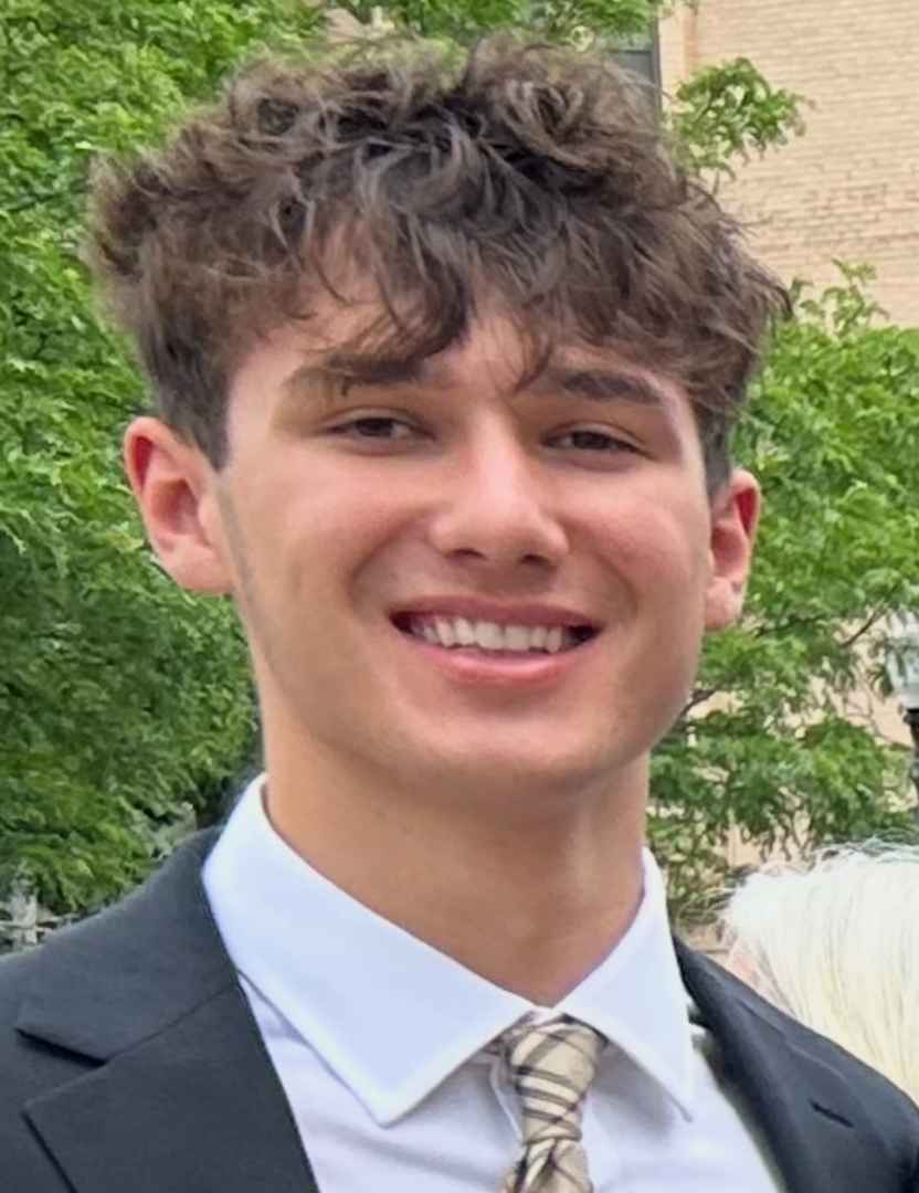 Engineered Giving Awards First Heavy Lifting Scholarship | Crane Hot Line