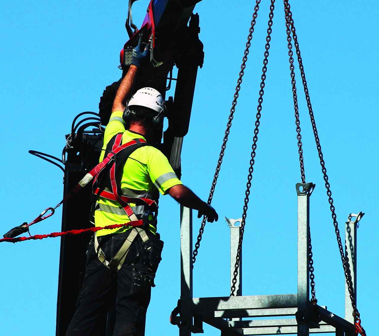 Keeping Every Lift on Track | Crane Hot Line