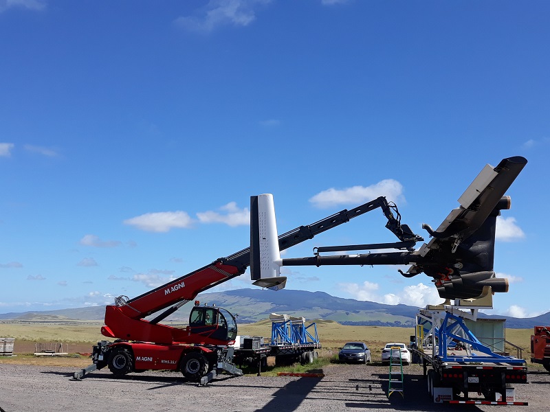 Magni Telehandler Involved in Wind-Turbine Kite Experiment | Lift and ...